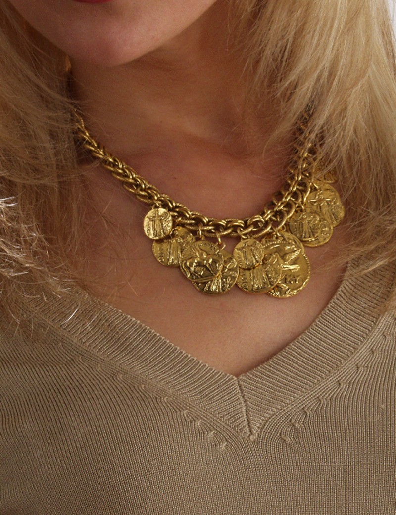 Collier grec